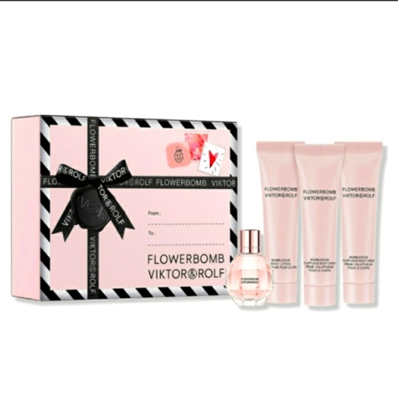 Victor &Rolf | Other | New Victorrolf Flowerbomb Travel Set Mini Bundle ...